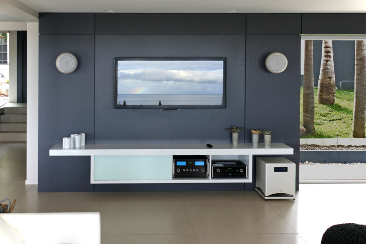 Cabasse BALTIC 5 On-wall,, ant sienos montuojama setalitinė garso kolo ...